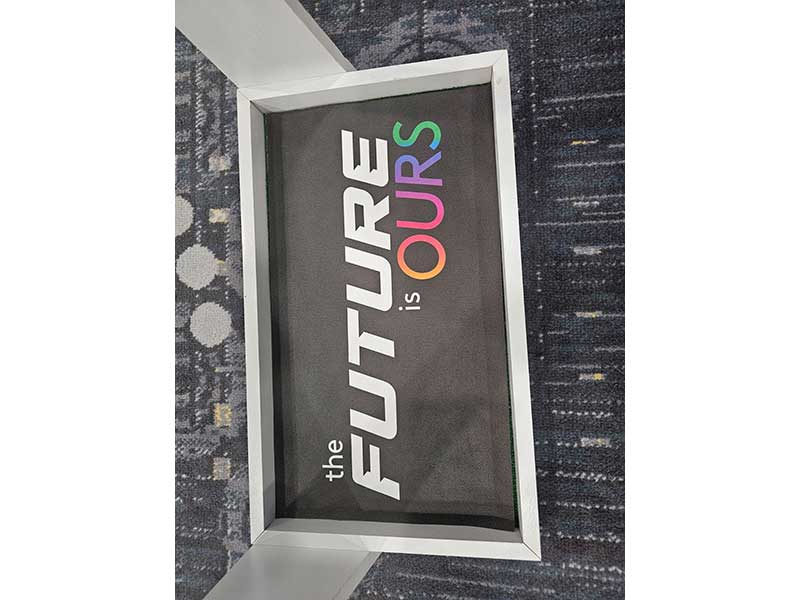 Customizable Putter Stand Rentals - Branding Options