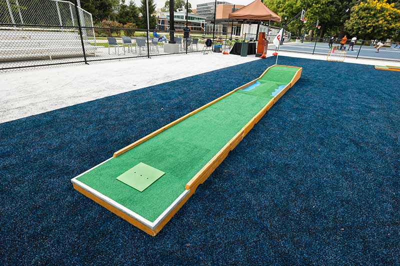 Rent Portable Mini Golf Courses Customized for Your New Jersey Event