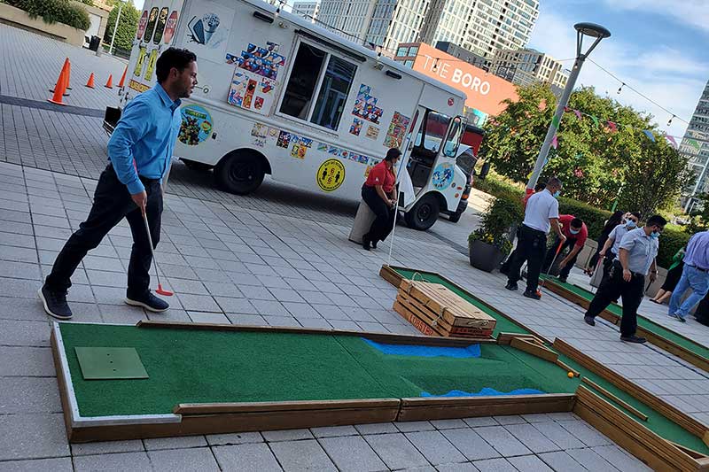 9 hole Mini Golf Rentals |Portable and Customizable | VA, MD, DC