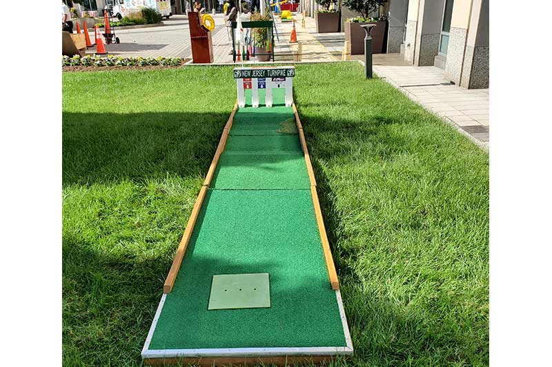 9 hole Mini Golf Rentals |Portable and Customizable | VA, MD, DC